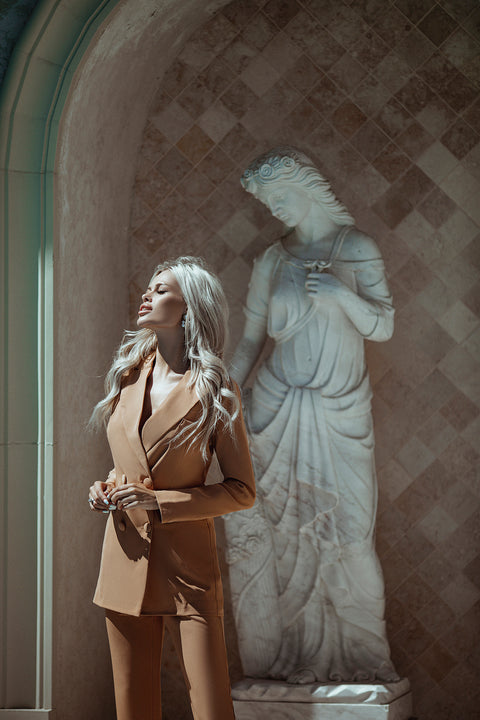 Camel Double Breasted Suit 2-Piece – ELAGIA